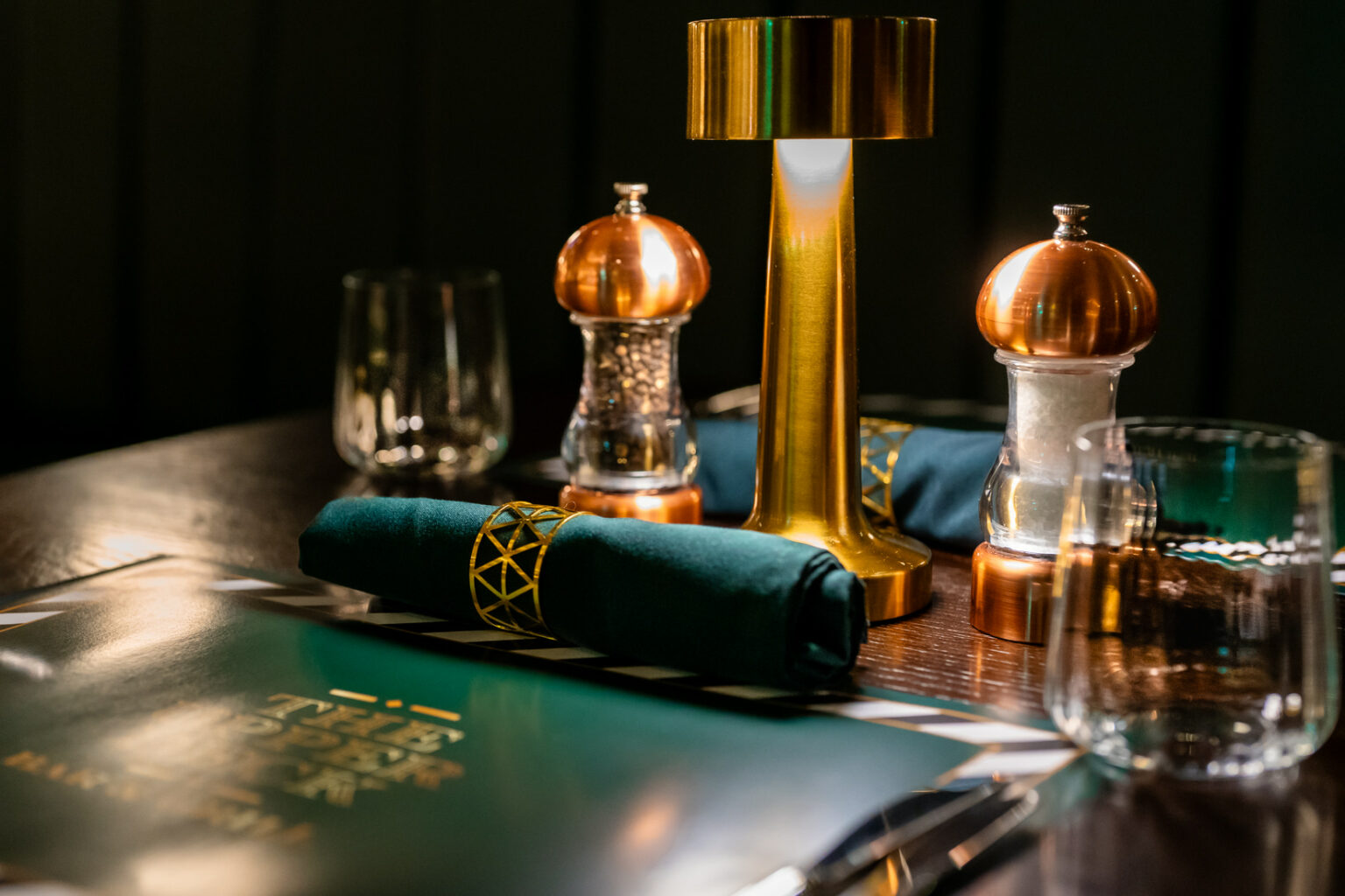 Home - The Upper Deck